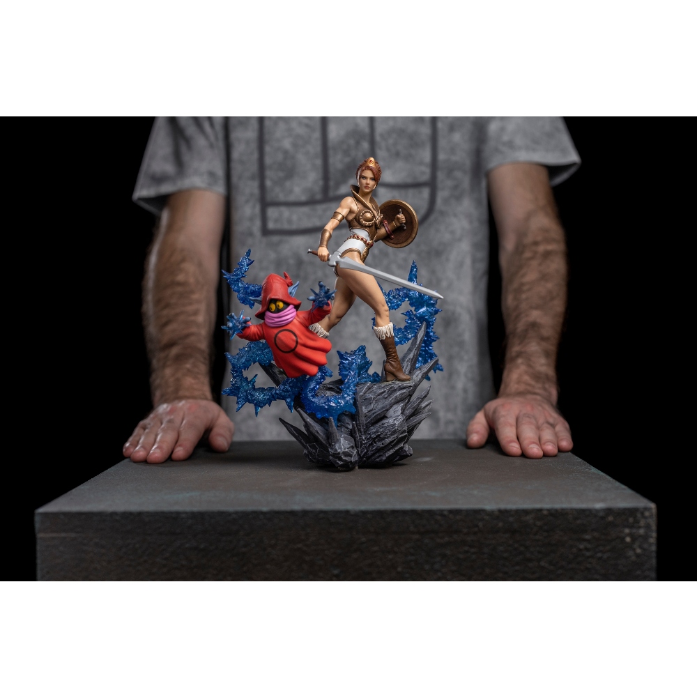 Iron Studios Masters of the Universe - Teela & Orko Statue Deluxe Art ...