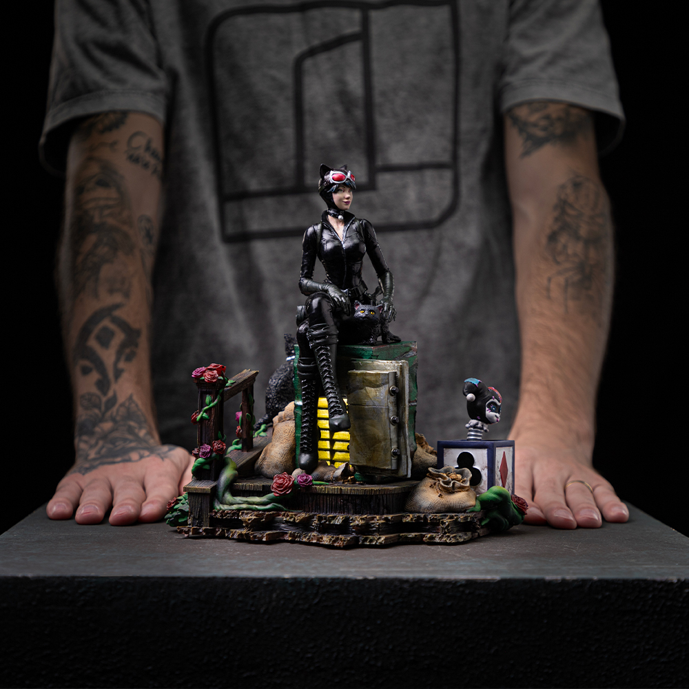 Iron Studios Gotham City Sirens - Catwoman Deluxe Art Scale 1/10