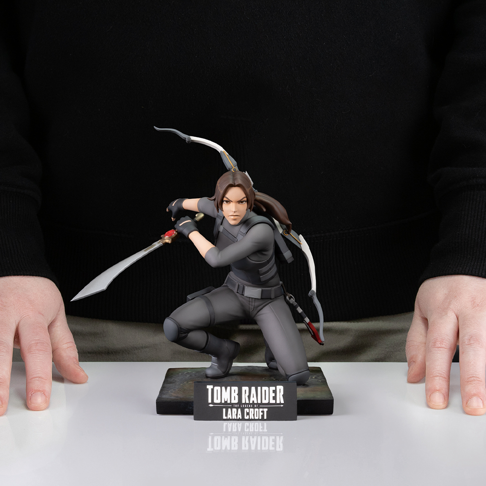 Dark Horse Tomb Raider: The Legend of Lara Croft PVC Figure